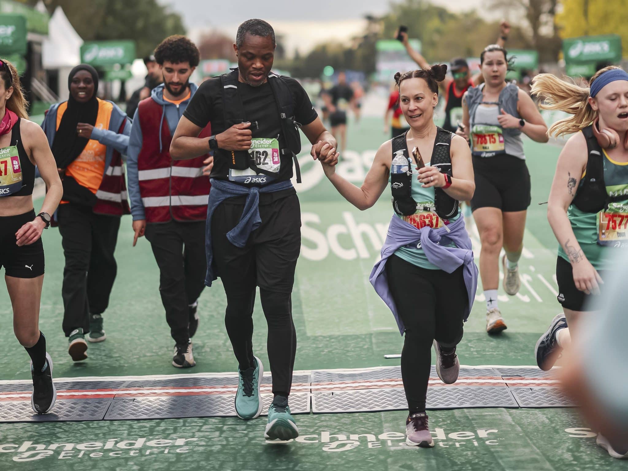 Running a Marathon as a Couple - Marathons