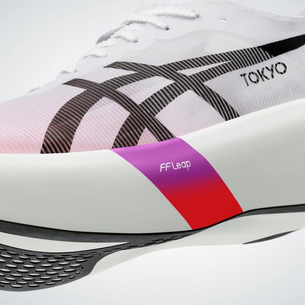 ASICS launches its new range of carbon-plated shoesMarathons