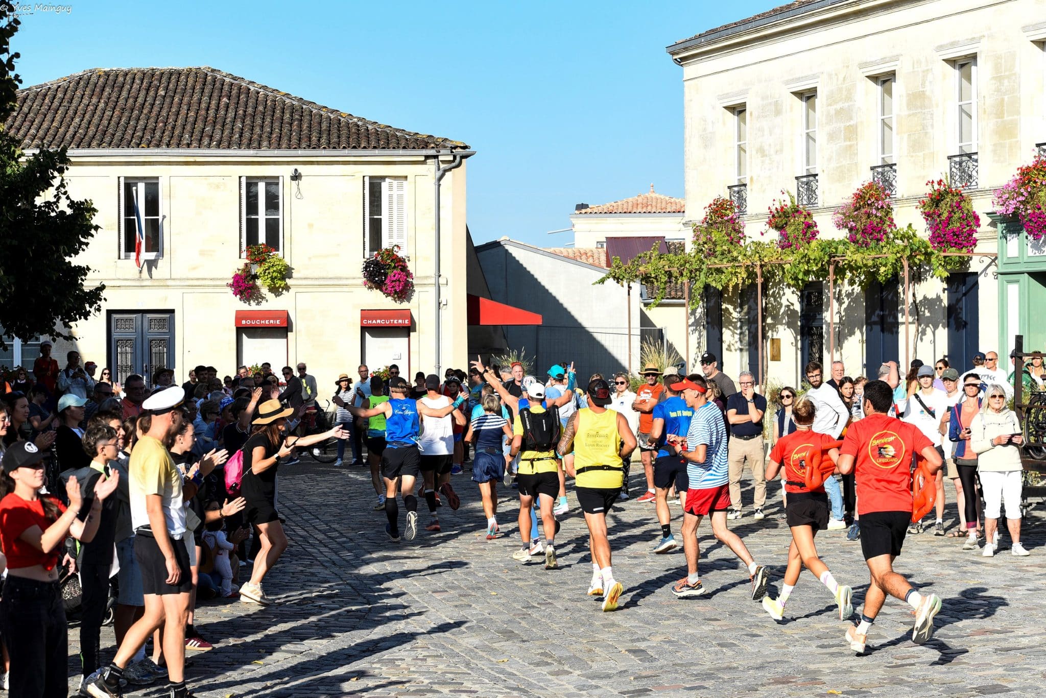 Marathon du Médoc : entre grands crus et sourires déguisés - Marathons